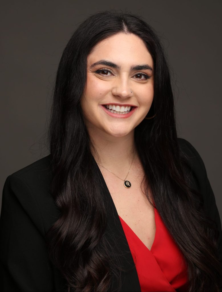 Successful digital market research: strengths and weaknesses